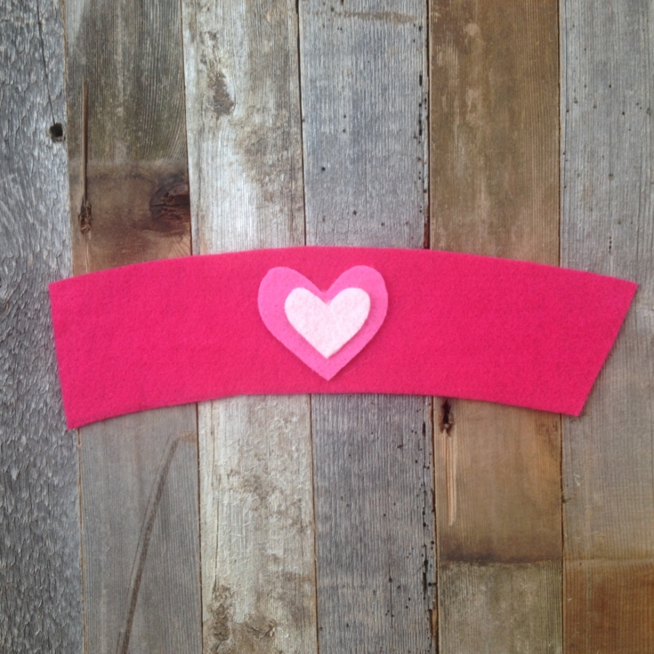 Valentine's Day Felt Cup Sleeve Free Patterns {3 Options} - Six Clever ...