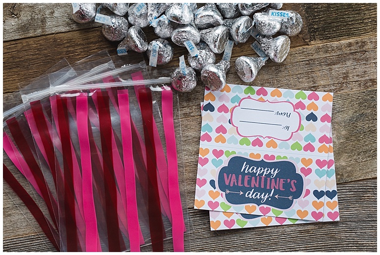 Free Printable Valentine's Day Treat Bag Toppers - Six Clever Sisters