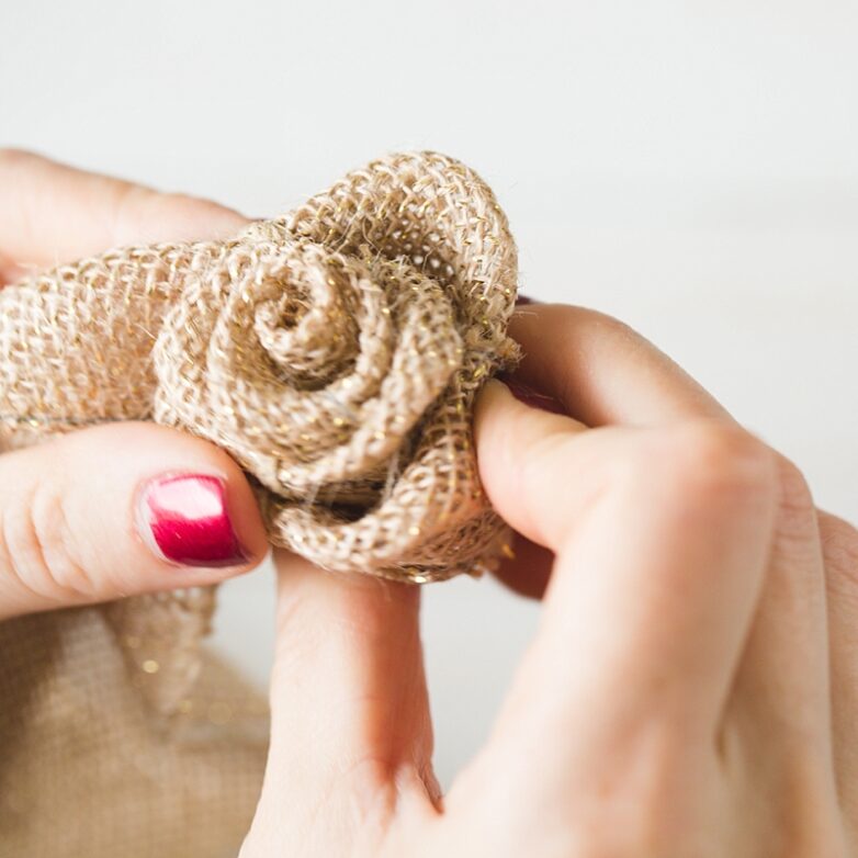 No-Sew DIY Burlap Roses - Six Clever Sisters