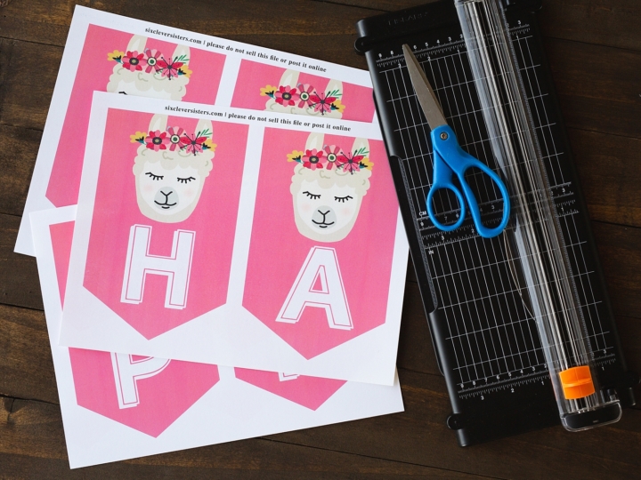 Llama Banner { Free Printable } - Six Clever Sisters