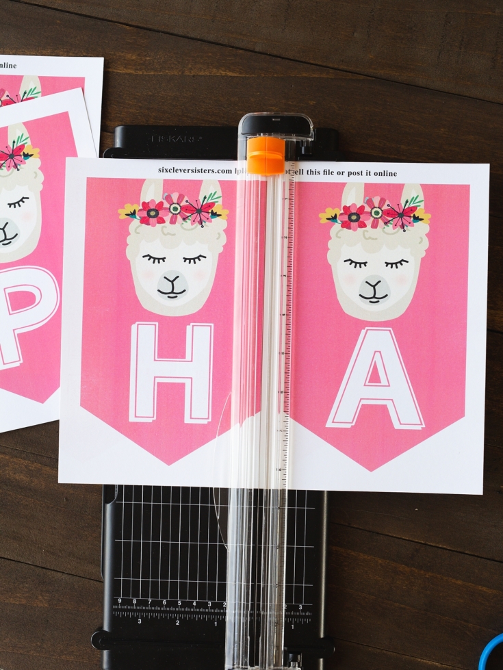 Llama Banner { Free Printable } - Six Clever Sisters