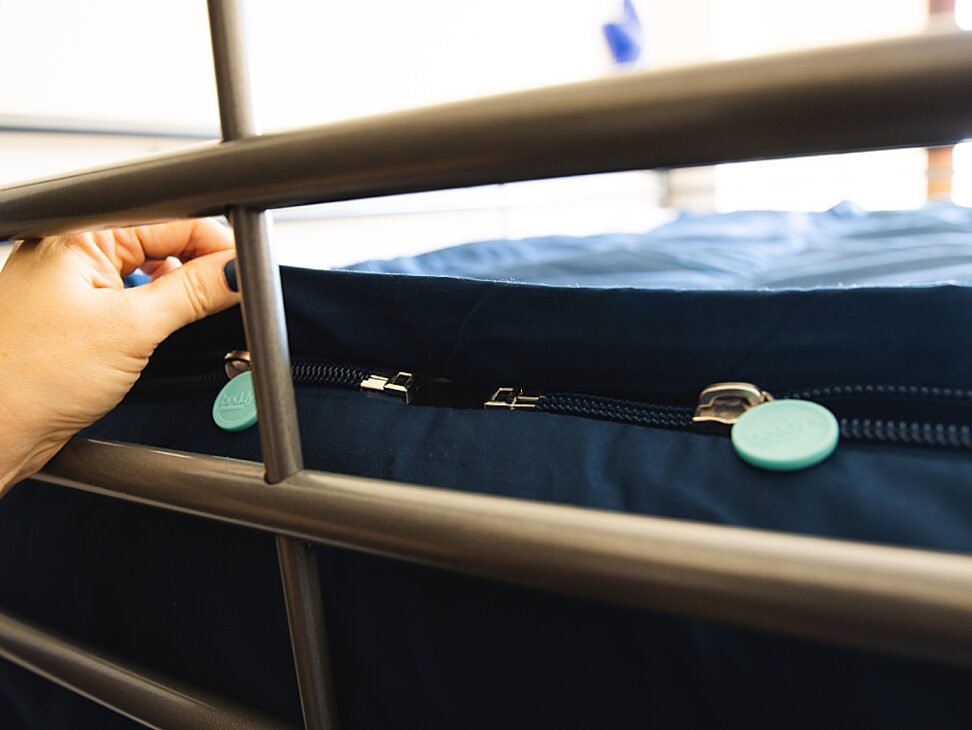 Zipper Bedding - the solution to our messy bunkbeds problem! (PLUS, A ...