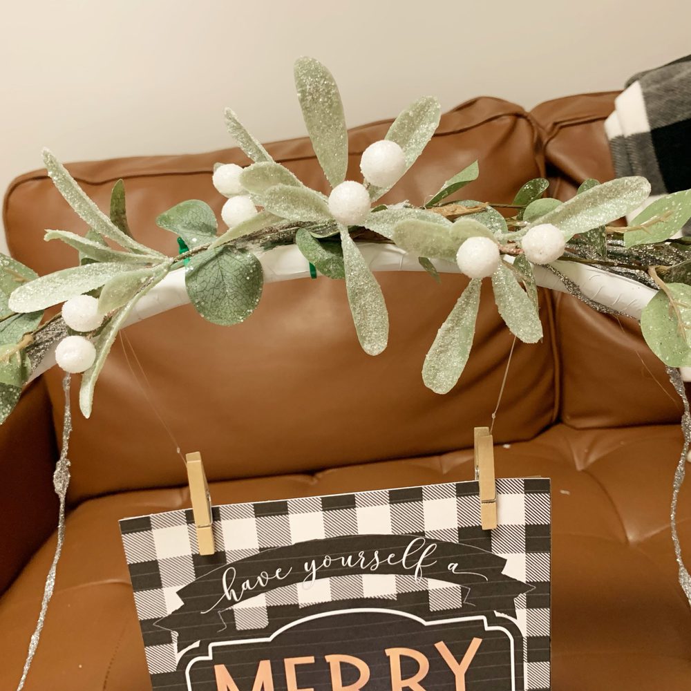 Hula Hoop Photo Stand - Six Clever Sisters