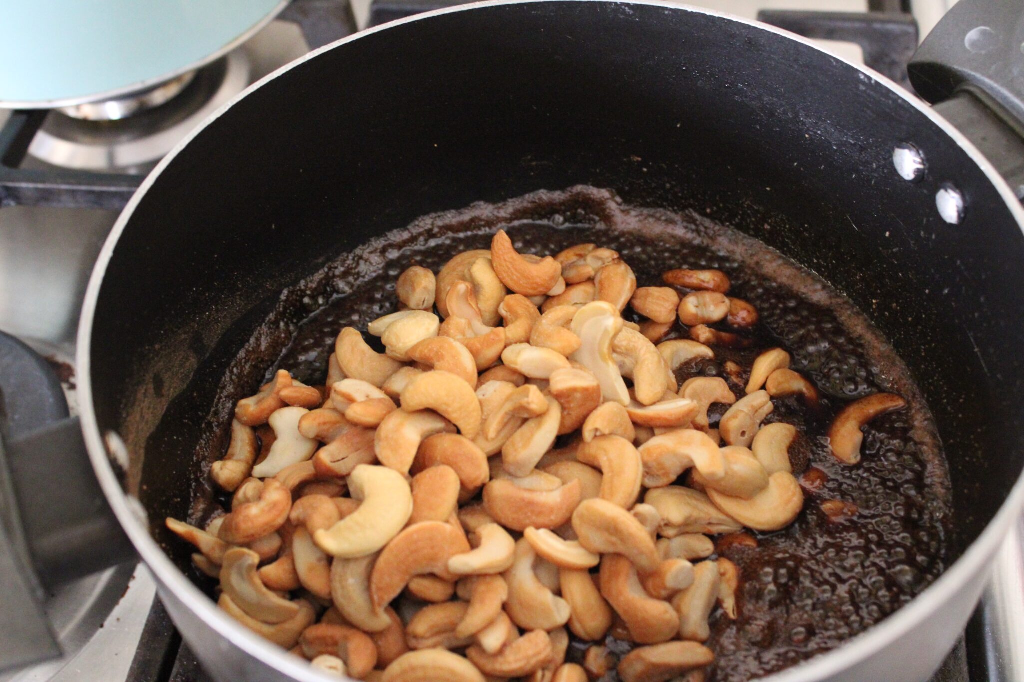 Easy Pumpkin Spice Candied Nuts - Six Clever Sisters