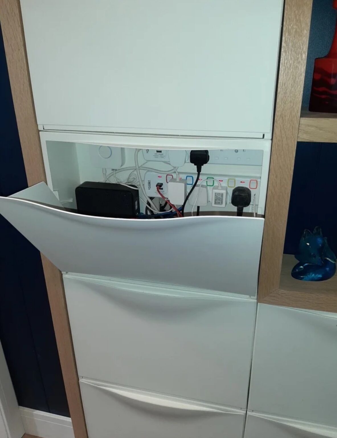 IKEA TRONES Makeovers - Six Clever Sisters