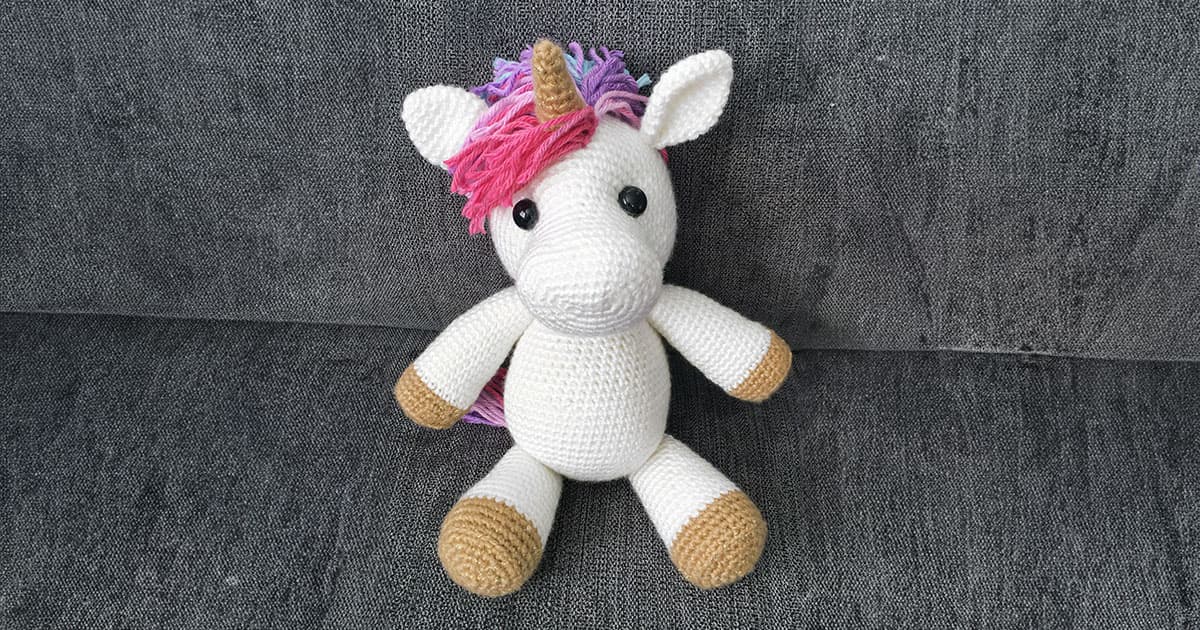 25 Easy Crochet Animals for Beginners - Six Clever Sisters