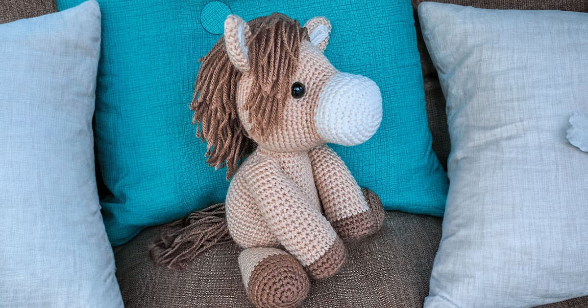 30 FREE Plush Crochet Patterns (Cute Stuffed Animals!) - Six Clever Sisters