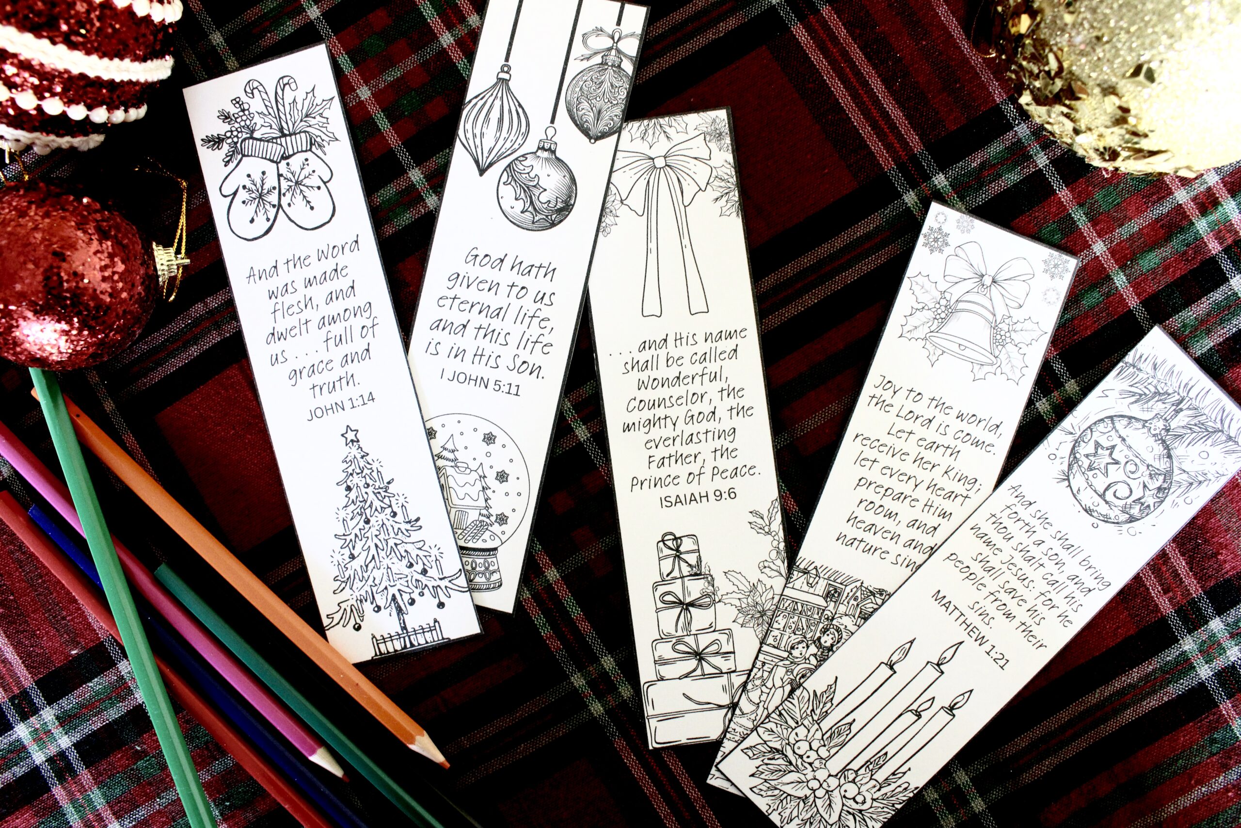 Free Printable Christmas Bookmarks to Color (5 Designs!) - Six Clever ...